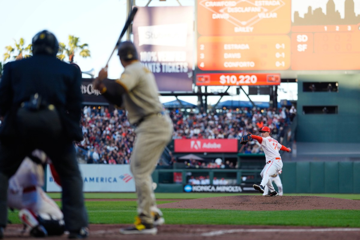 Anthony DeSclafani Elects to Leave Yankees for Diamondbacks: Report ...