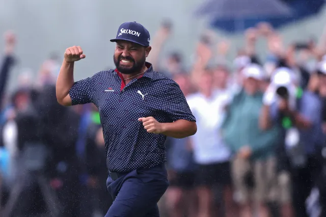 Pro Golfers Reactions to JJ Spaun 64-Foot Walk-Off are Priceless - Newsweek