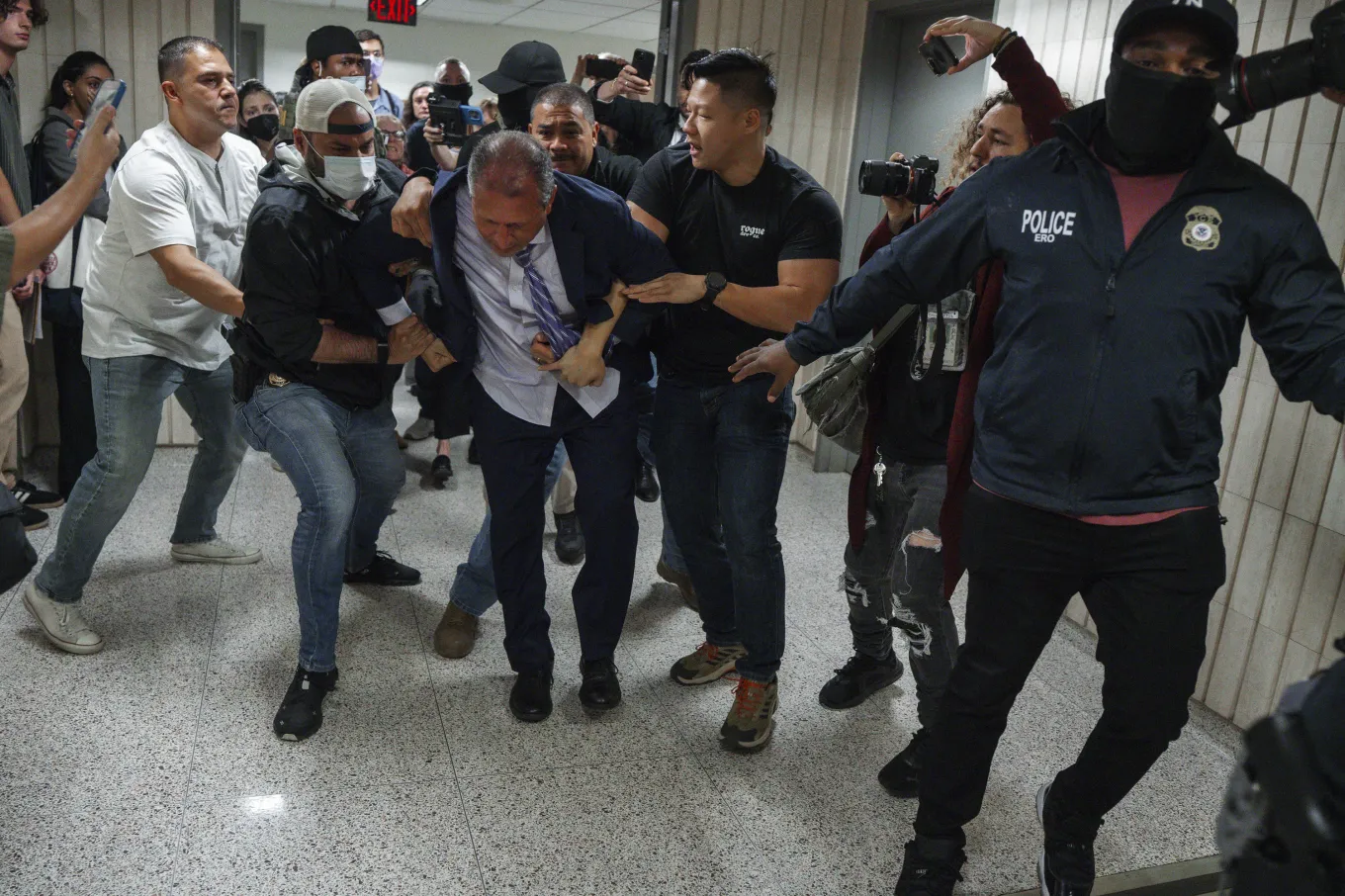 NYC Mayoral Candidate Arrested by ICE Says Agents Feel Overworked ...