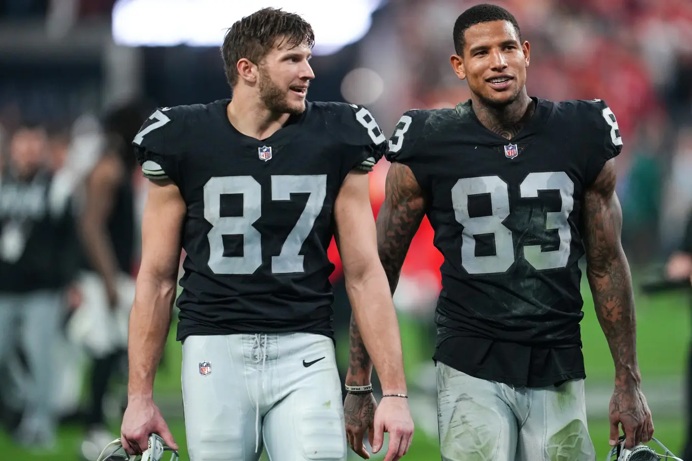 Darren Waller Shockingly Ends Retirement to Play for Dolphins - Newsweek