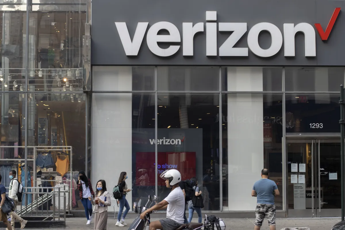 Verizon News & Latest Pictures From Newsweek.com