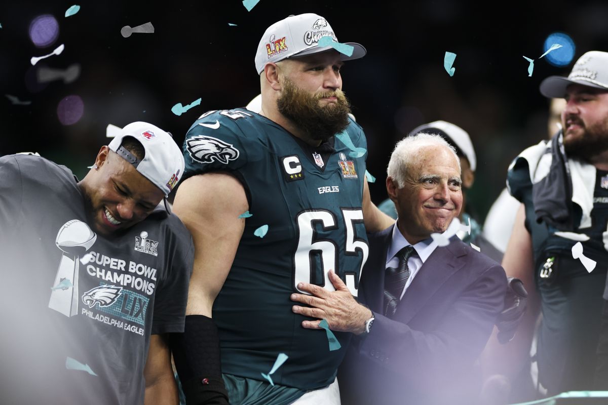 Eagles' Lane Johnson Offers Important Injury Update - Newsweek