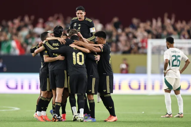 How to Watch Mexico vs. Honduras: Live Stream 2025 Gold Cup Semifinals ...
