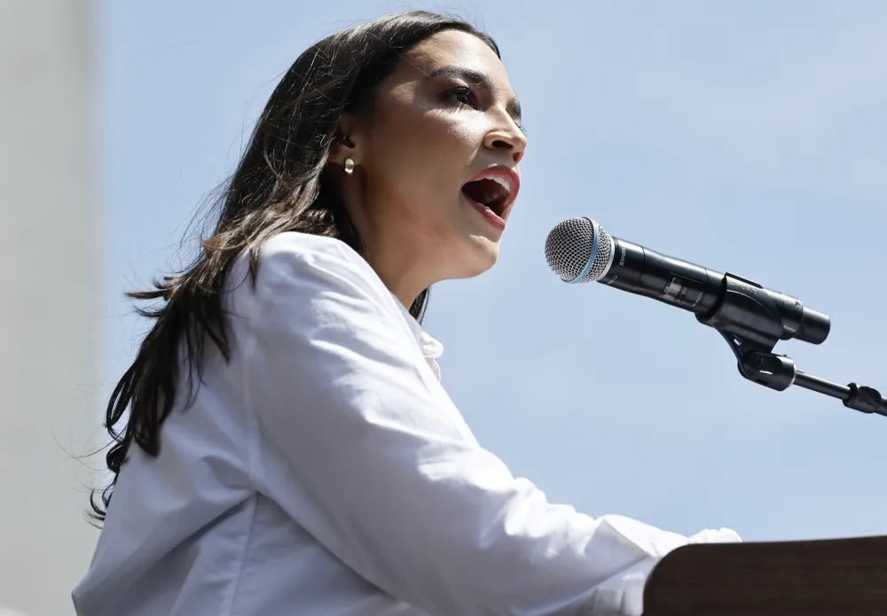AOC Warns of ICE ‘Explosion’ After Trump Bill Passes - Newsweek