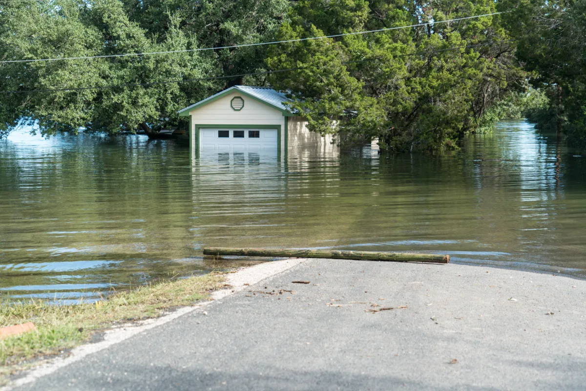 ‘Catastrophic’ Texas Flooding Causes Deaths, Emergency Warning Issued ...