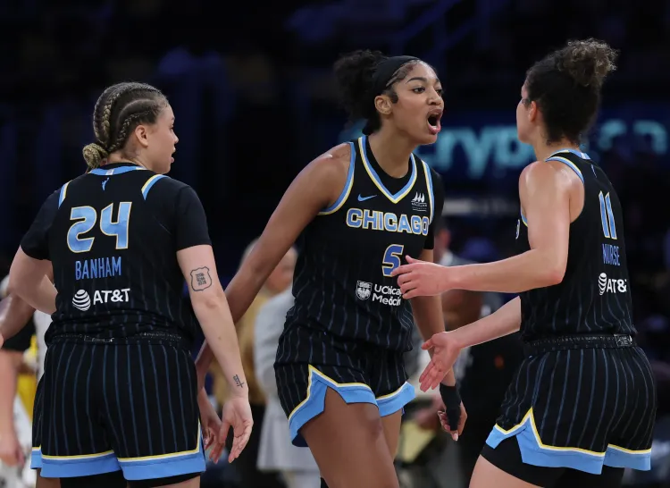 How to Watch Chicago Sky vs Minnesota Lynx: Live Stream WNBA, TV ...