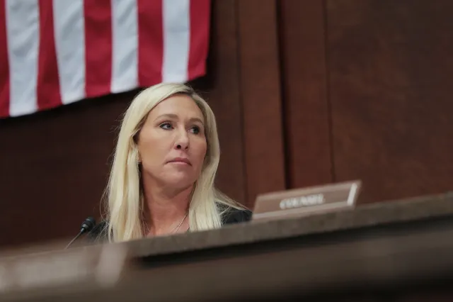 uaa 有爱爱 欢迎来到有爱世界有爱世界是秉承理念以用户需求为导向基于区块链等前沿技术构建的多人在线互动的虚拟世界致力于为玩家提供个性化和沉浸 ...