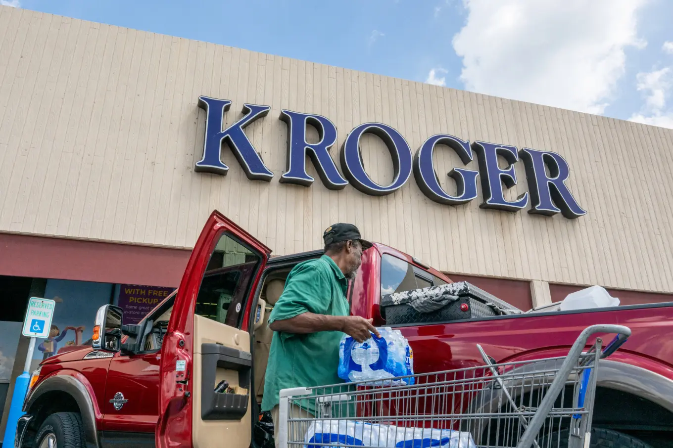 Kroger Recall Update: Customers Warned Not To Eat Products in 22 States ...