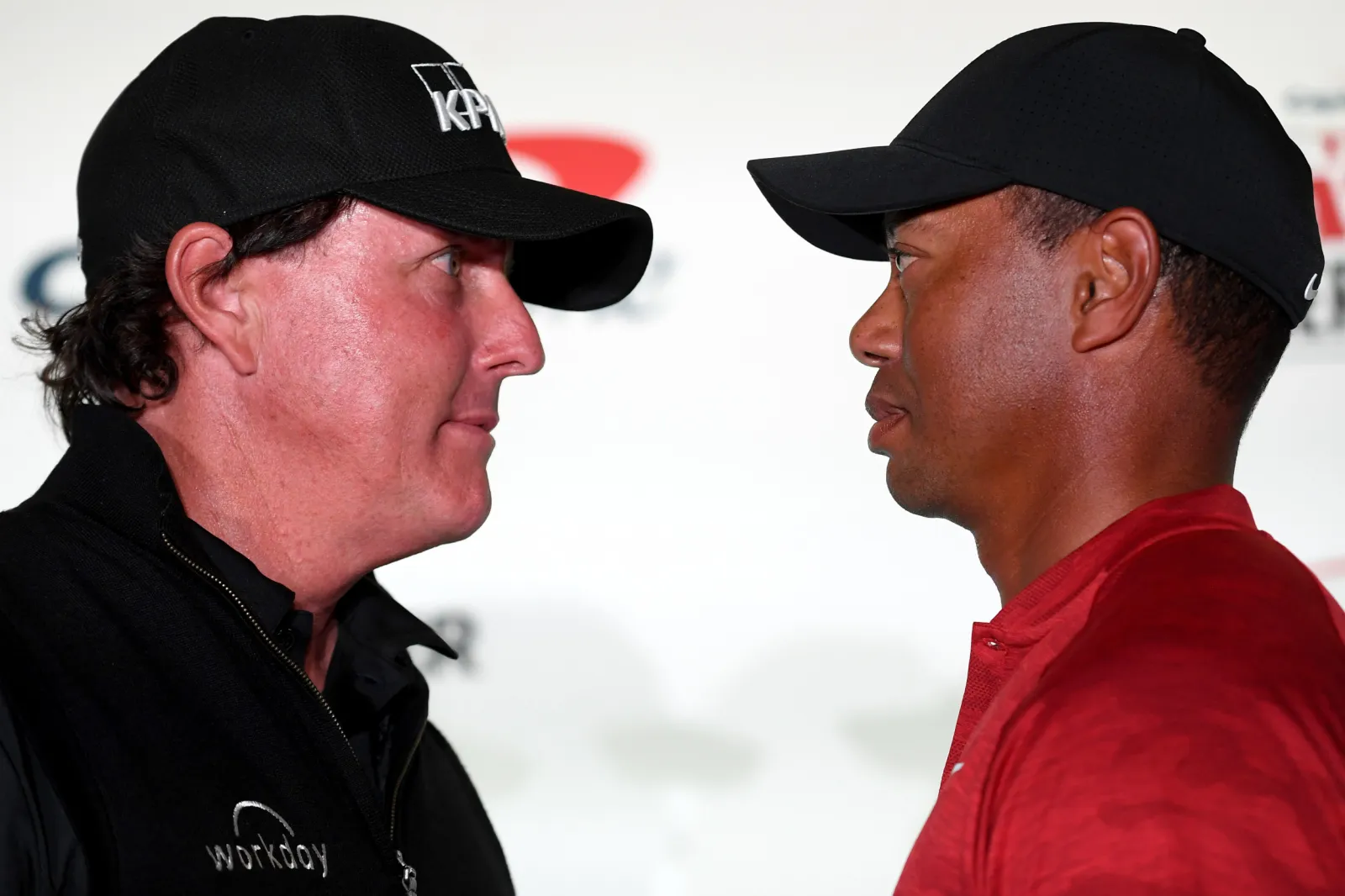Phil Mickelson Claims He 'Owned Tiger Woods,' Named Putter Tiger Slayer ...