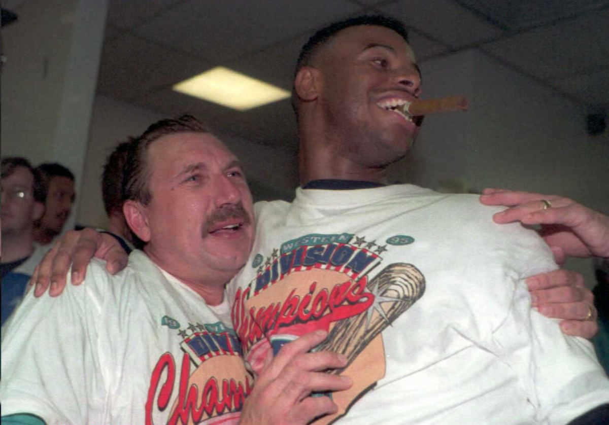 Former Cubs, Phillies Manager Lee Elia Passes Away - Newsweek