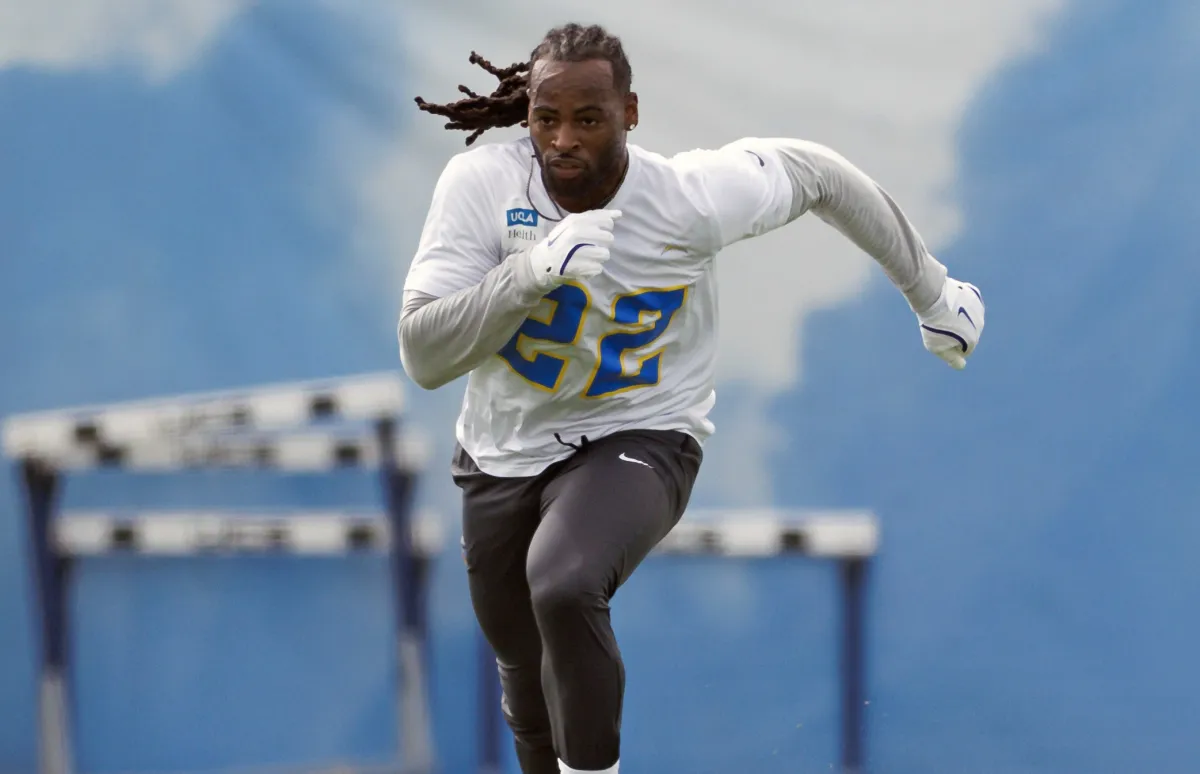 Chargers RB Najee Harris Injured in 4th of July Fireworks Accident ...