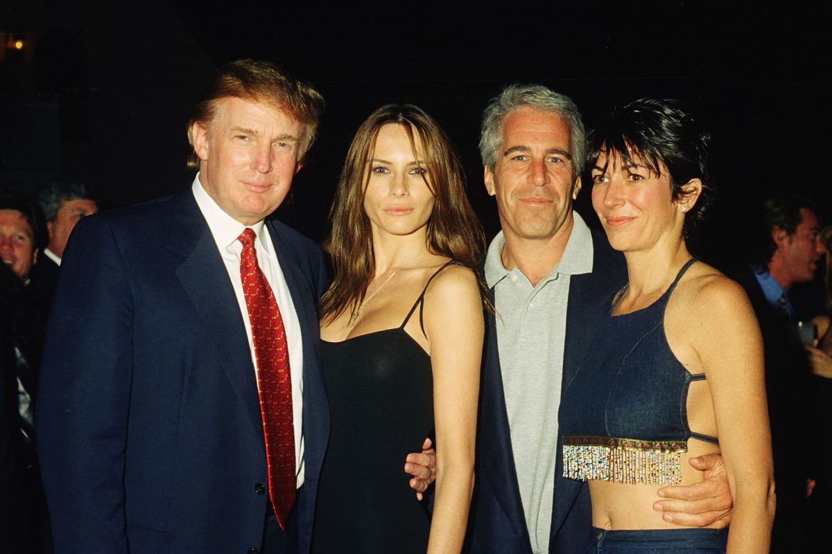 Ghislaine Maxwell’s Lawyer Asks for Donald Trump’s Help: ‘Dealmaker’ - Newsweek