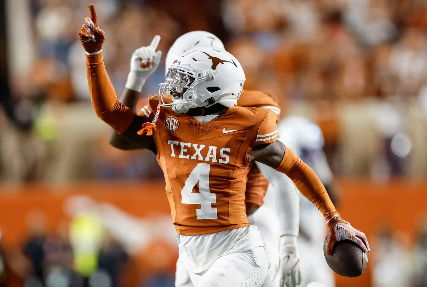 Eagles Avoid Contract Holdout With Second-Round Safety - Newsweek