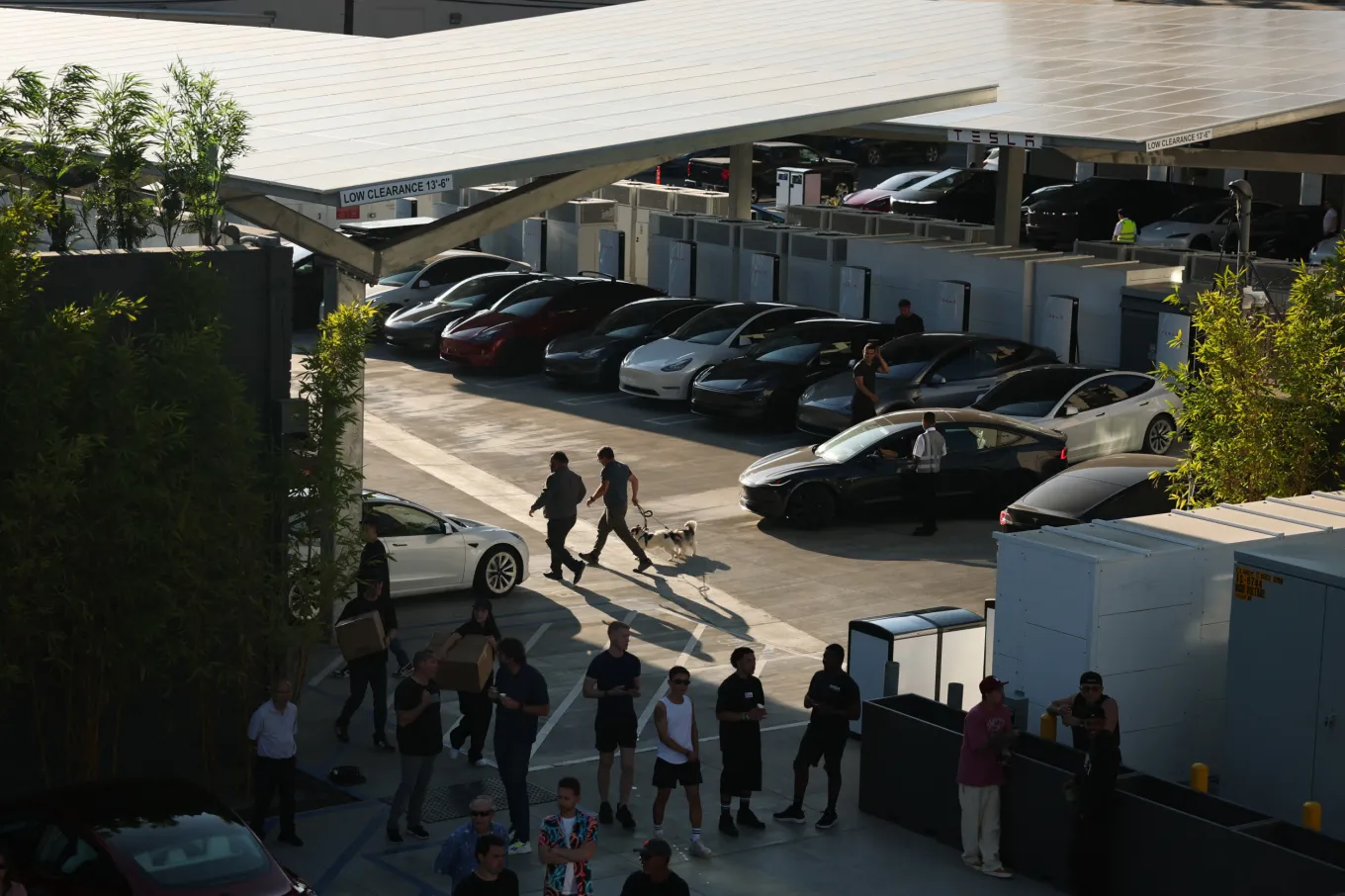 Elon Musk’s Tesla Diner Is Now Open: Here’s What People Are Saying ...