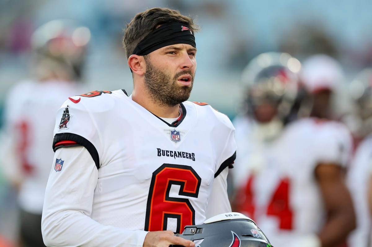Buccaneers' Baker Mayfield Pulled From Practice Due to Concerning ...
