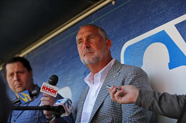 Cardinals General Manager Keeping Decision 'Fluid' With Time Running ...