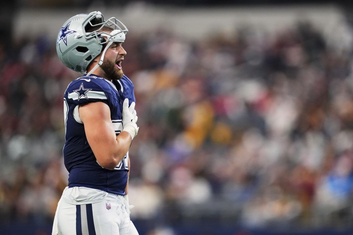 Cowboys Pro-Bowler Gives Heartfelt Response to New Contract - Newsweek