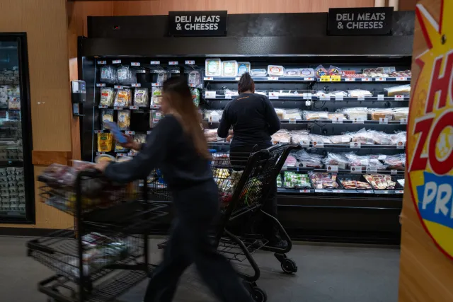 SNAP Changes: Trump Bill Adds New Burdens for Millions of Women, Study ...