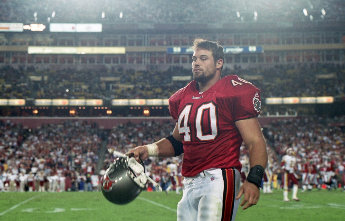 Exclusive: Buccaneers Legend Mike Alstott on How Tampa Bay Can Win it ...