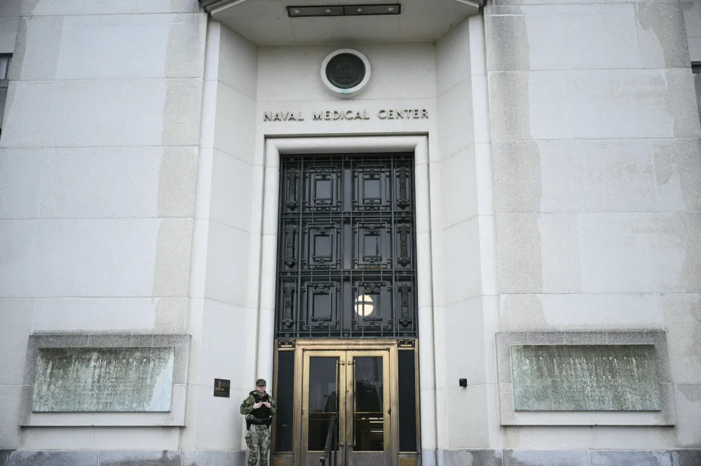 Suspect With Fake Gun Arrested After Lockdown at Walter Reed Military ...