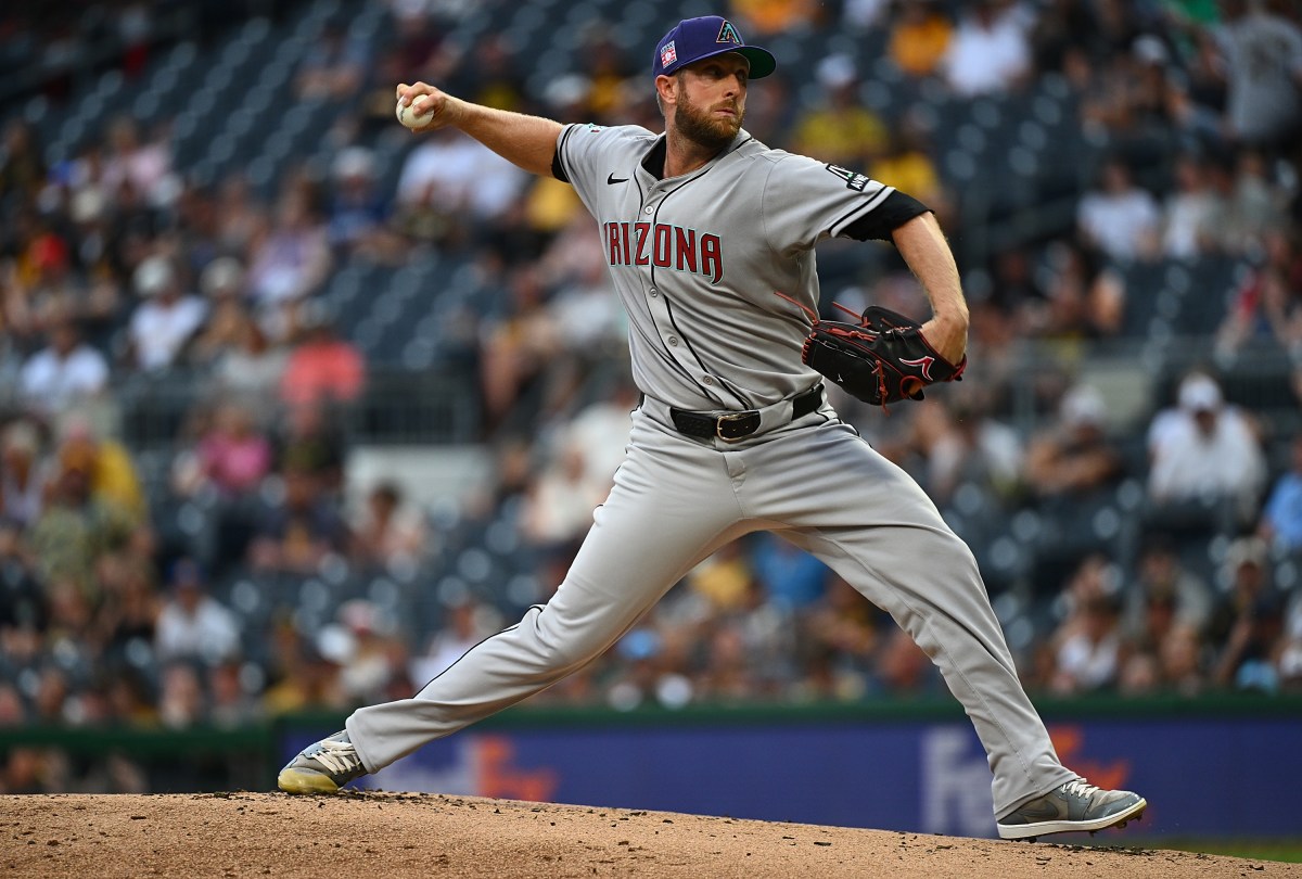 Rangers Reportedly Add Merrill Kelly From Diamondbacks As Deadline ...