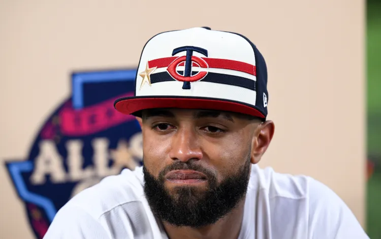 Cubs Make Trade For Versatile All-Star: Reports - Newsweek