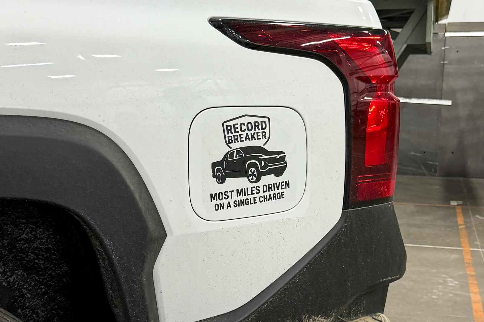 A Chevy Silverado Just Went 1,059 Miles On One Fill Up - Newsweek