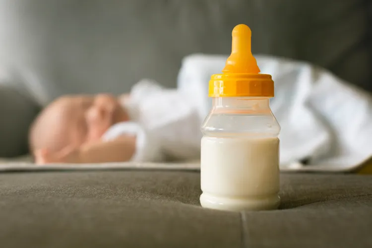 Baby Milk Recalled in 9 States, FDA Sets Risk Warning - Newsweek