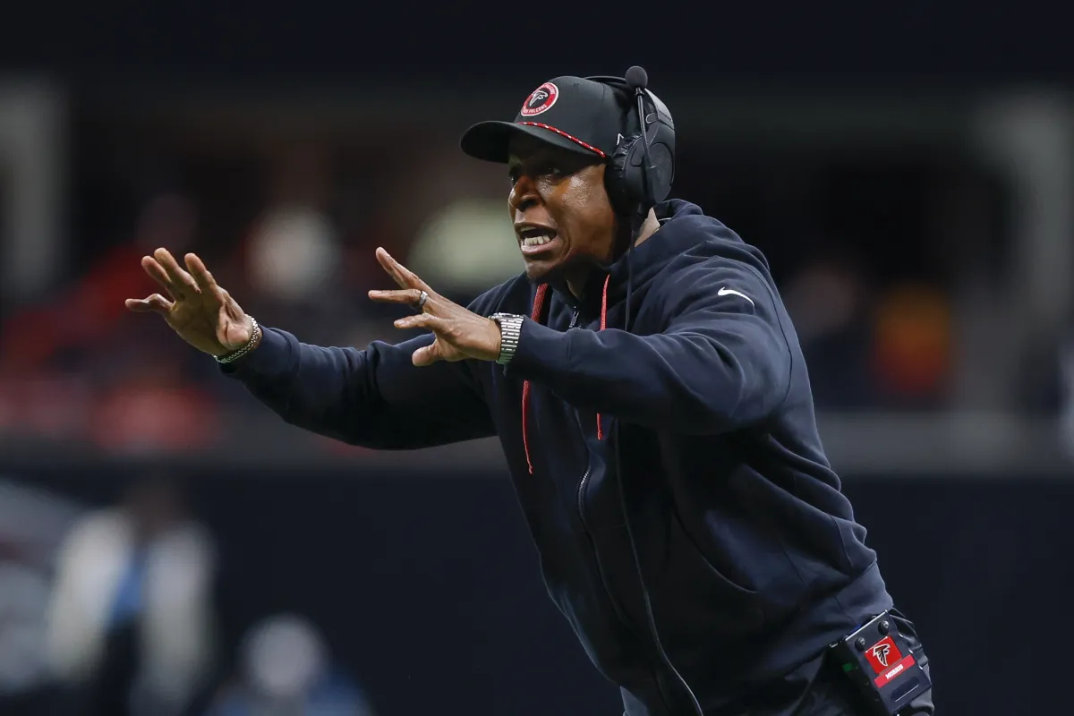 Falcons HC Raheem Morris Goes Viral After Getting Trucked by Star WR ...