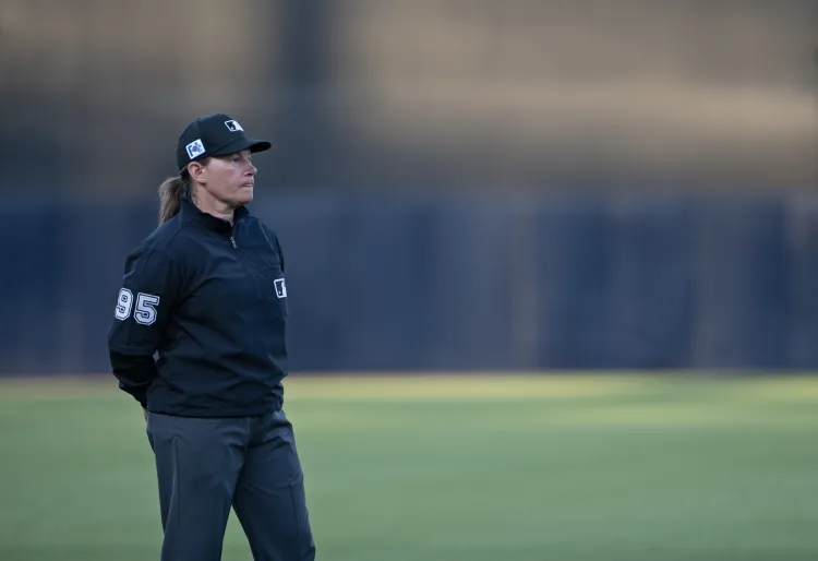 Braves-Marlins Series to Feature First Female Umpire in MLB History ...