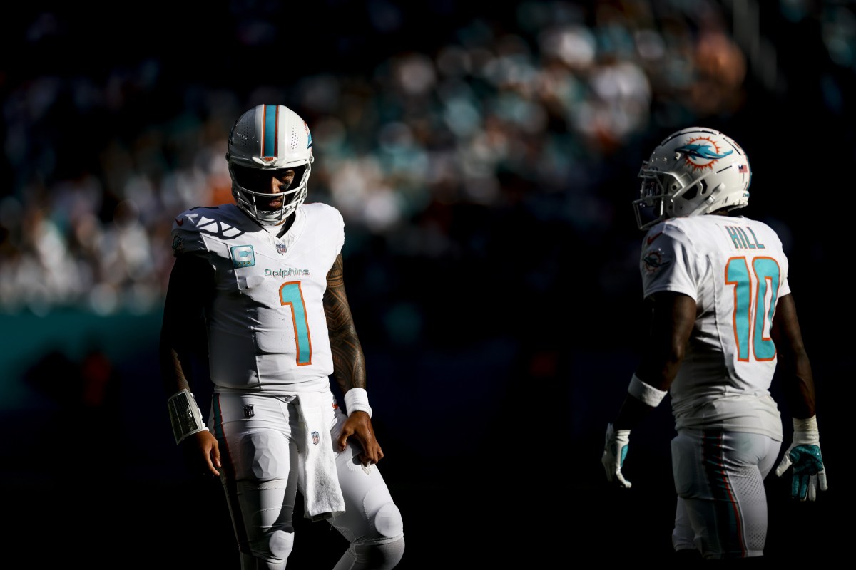 Dolphins' Leadership Void Questioned By Former All-Pro Linebacker ...