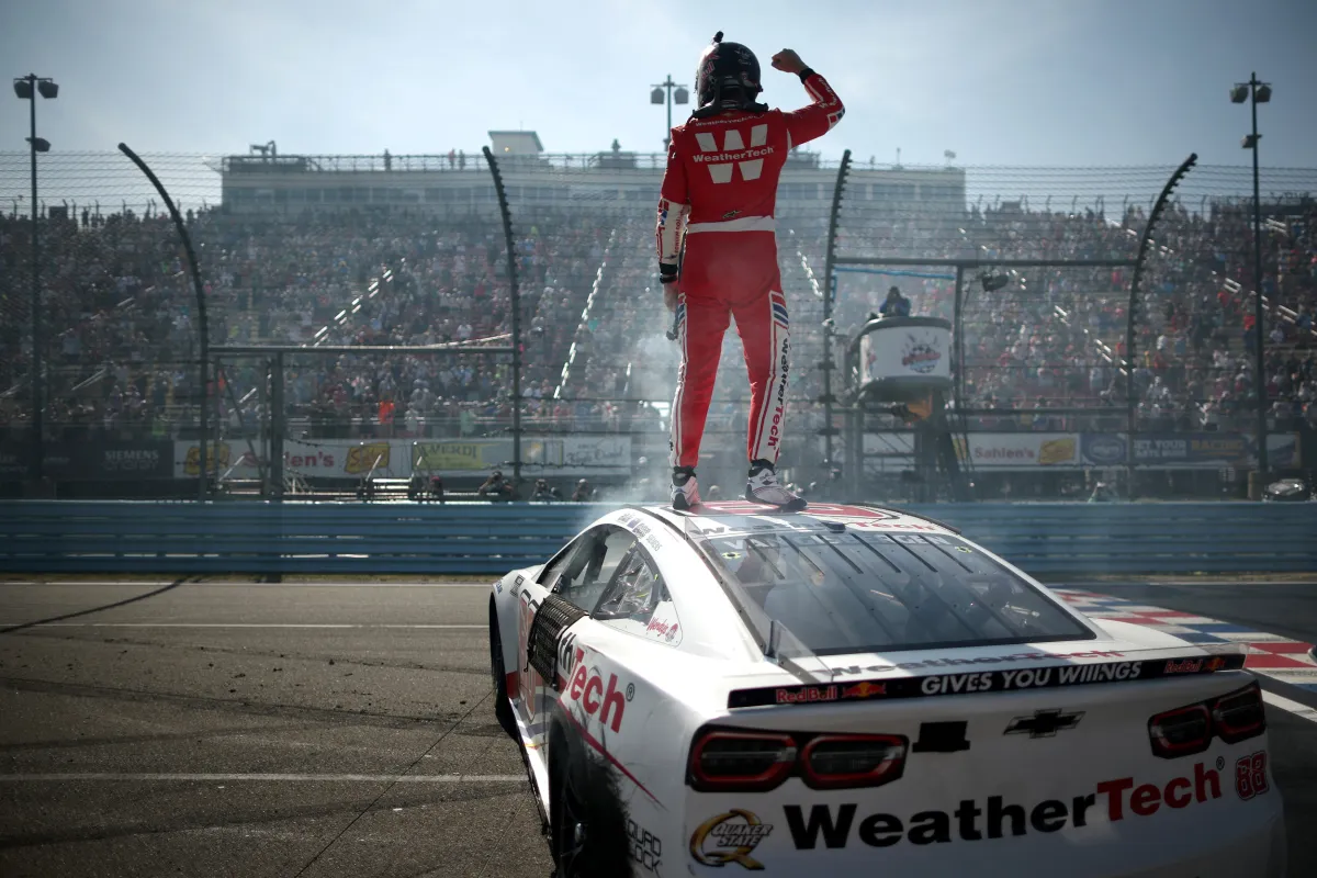 NASCAR Veteran Believes Only a 'Conspiracy' Can Beat Shane van ...