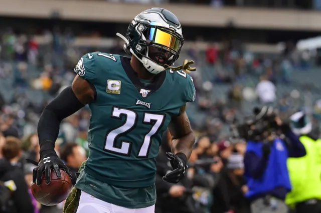 Ex-Eagles Star Malcolm Jenkins Finds His New Lens - Newsweek