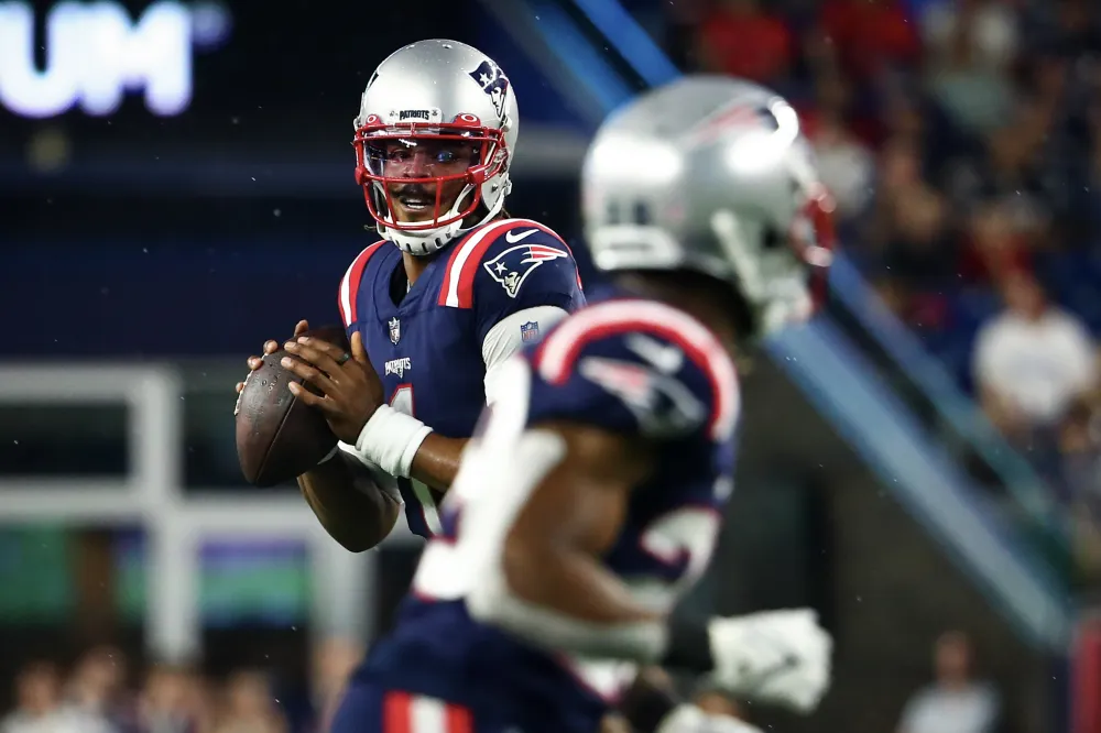 Ex-Patriots Quarterback to Have Number Retired For College Championship ...
