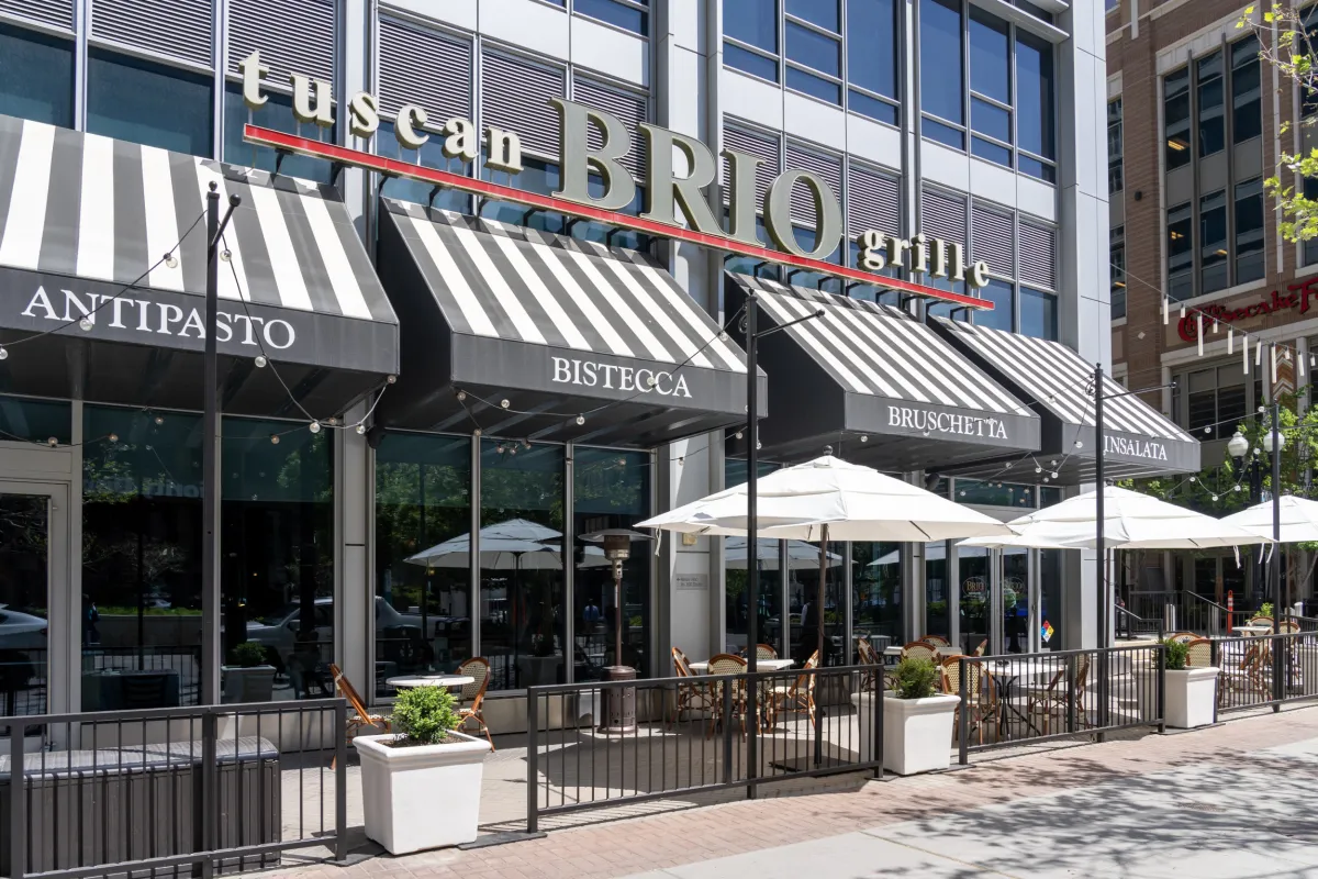 Fourth US Italian Restaurant Chain Files for Bankruptcy This Year ...