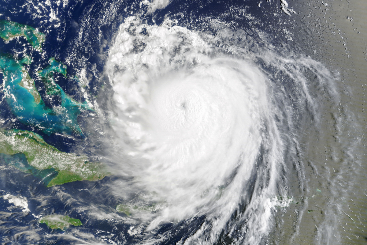 Hurricane Erin Update: Erin Spreads Tropical Storm Conditions Along ...