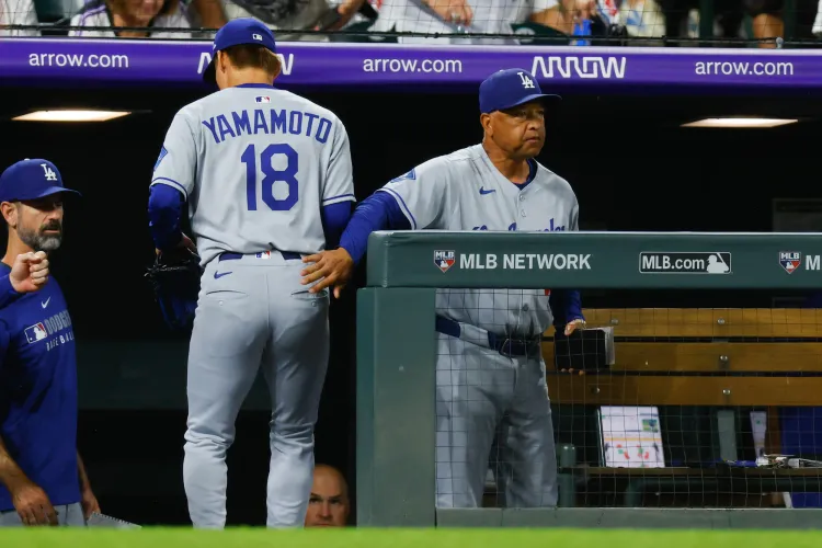 Dave Roberts Sends Message of Hope After Dodgers Fall In Division ...