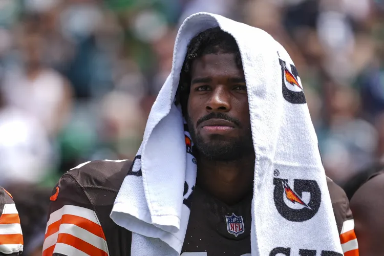 Shedeur Sanders Sends Clear Message After Deion, Shilo Setbacks - Newsweek