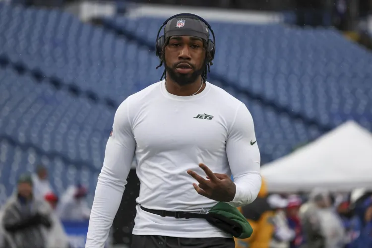 Jets Insider Shares Embarrassing Fact About Malachi Corley's Release ...