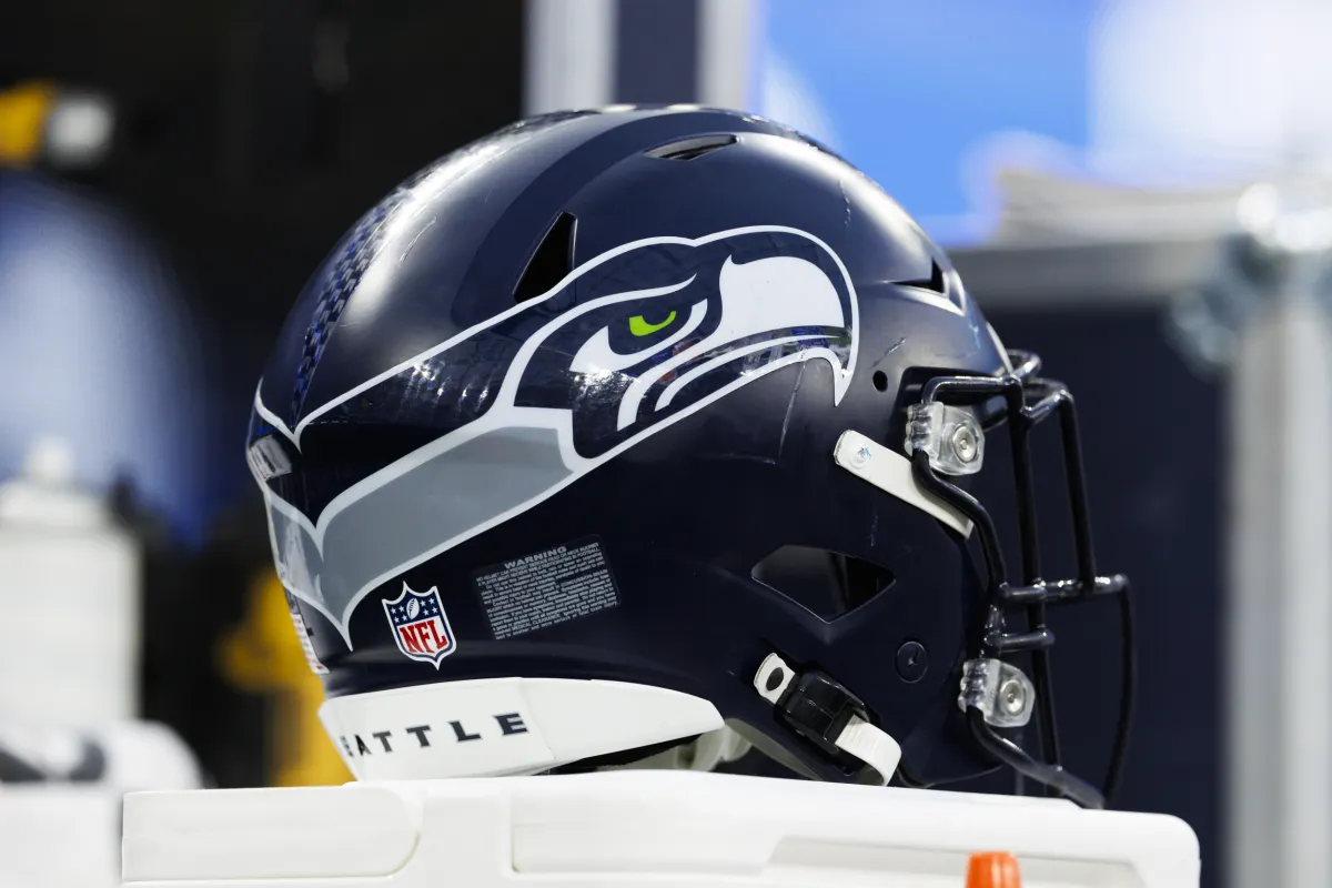 Seahawks Eye ‘Possible Addition’ After Zach Charbonnet Injury - Newsweek