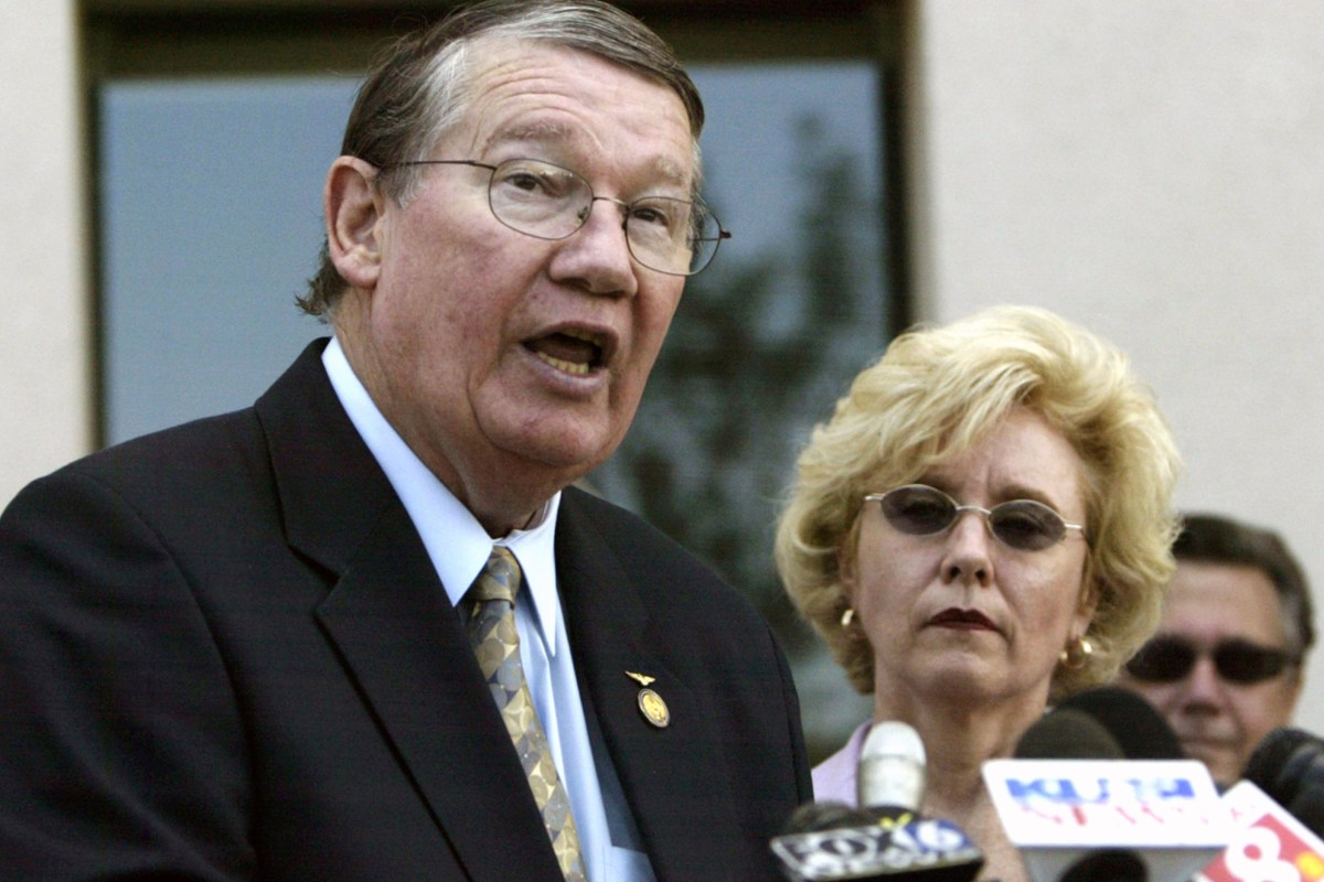 Duke Cunningham, ‘Top Gun’ Inspiration, Dead at 83 - Newsweek