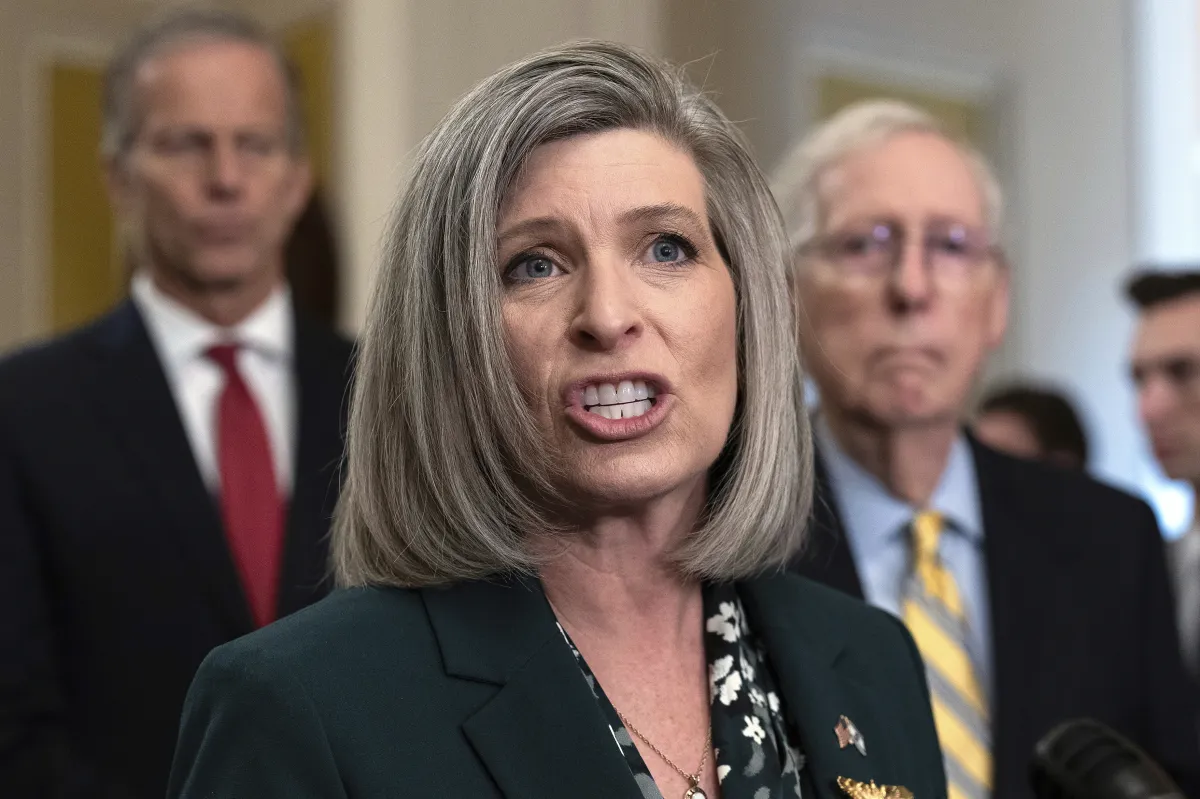 Joni Ernst, Iowa Republican, Won't Seek Reelection in 2026 Midterms ...