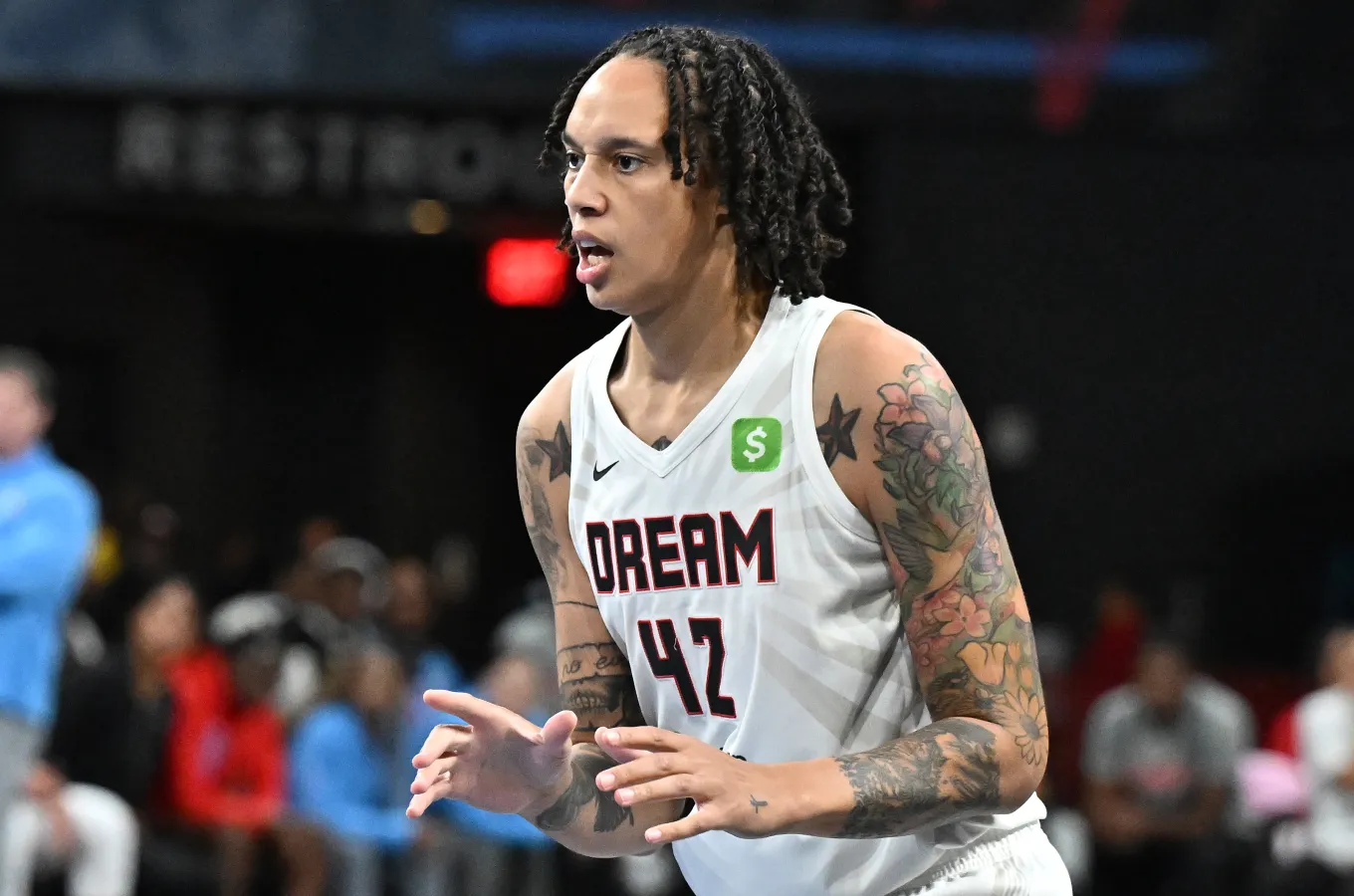 Brittney Griner Takes Huge Step in WNBA Record Books During Dream-Wings ...