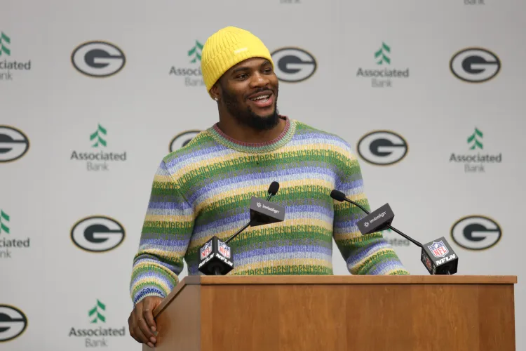 Packers' Micah Parsons Provides Major Injury Update About Himself ...