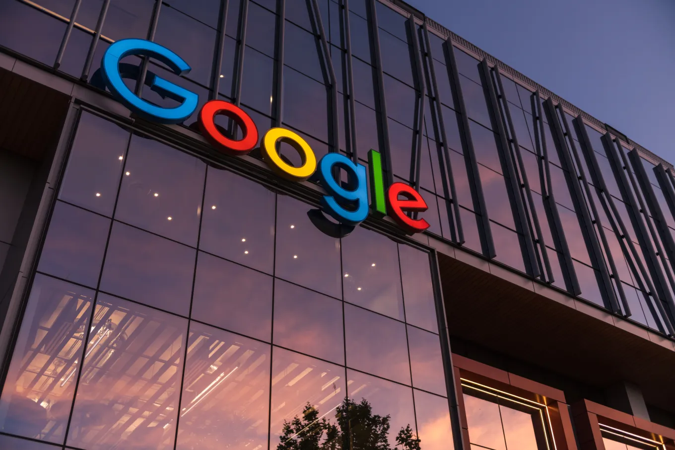 Google Issues Worldwide Gmail Data Breach Warning - Newsweek