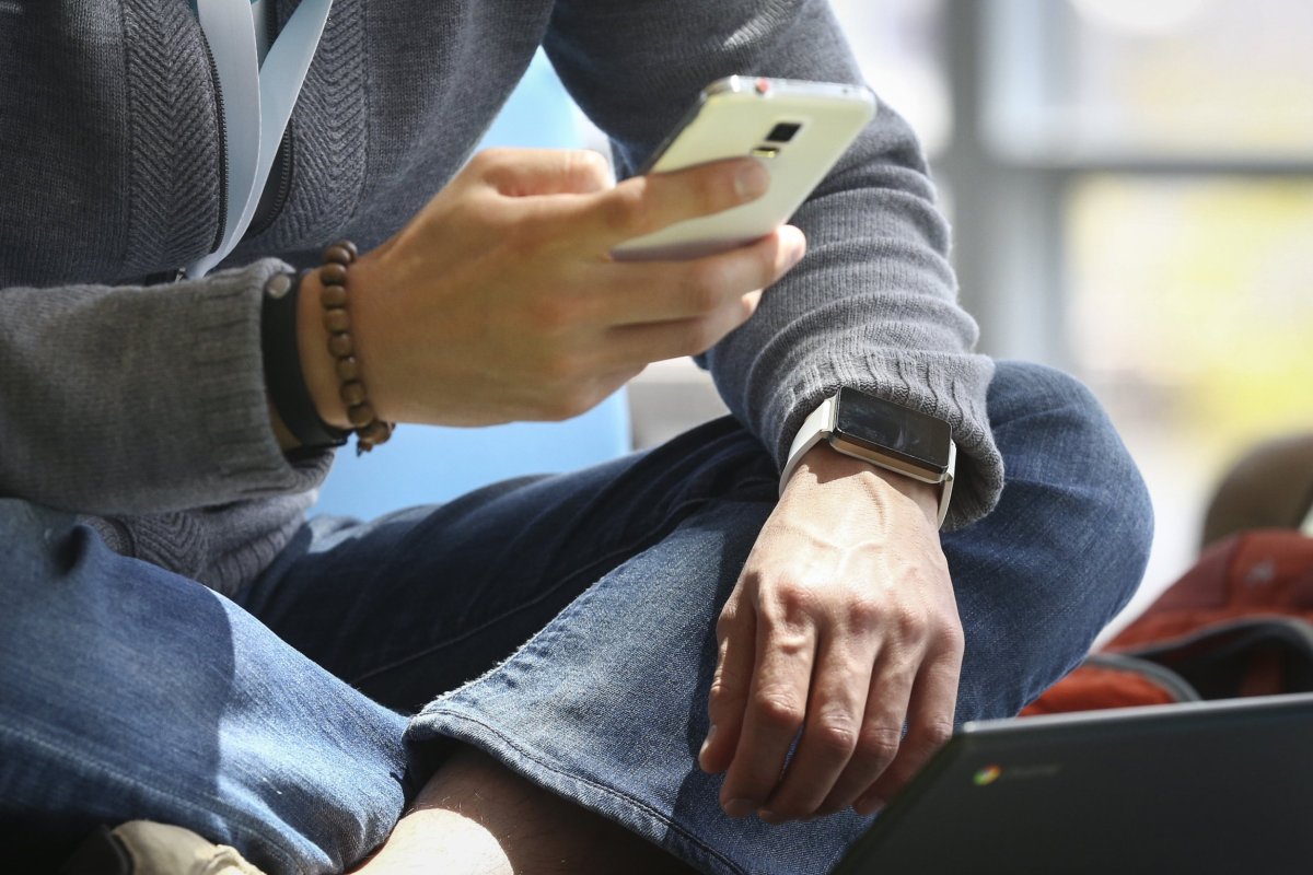 These Midterm Elections, More Americans Getting Information From Cell ...