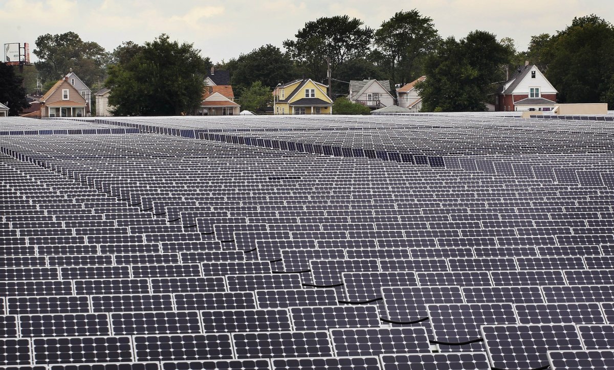 Apple Invests $850 Million in Solar Power, Citing Climate Change - Newsweek