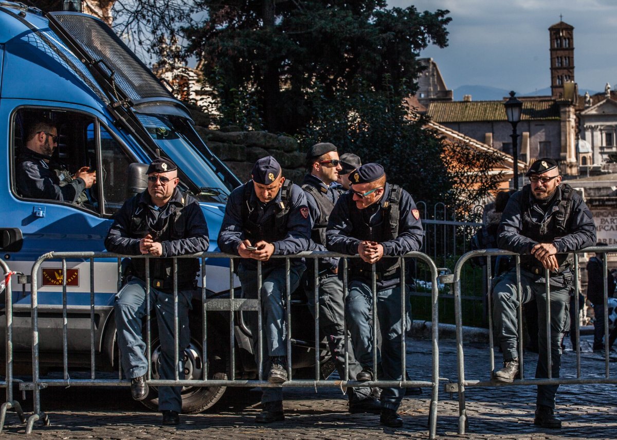 ISIS’s Next Crusade: Italy - Newsweek