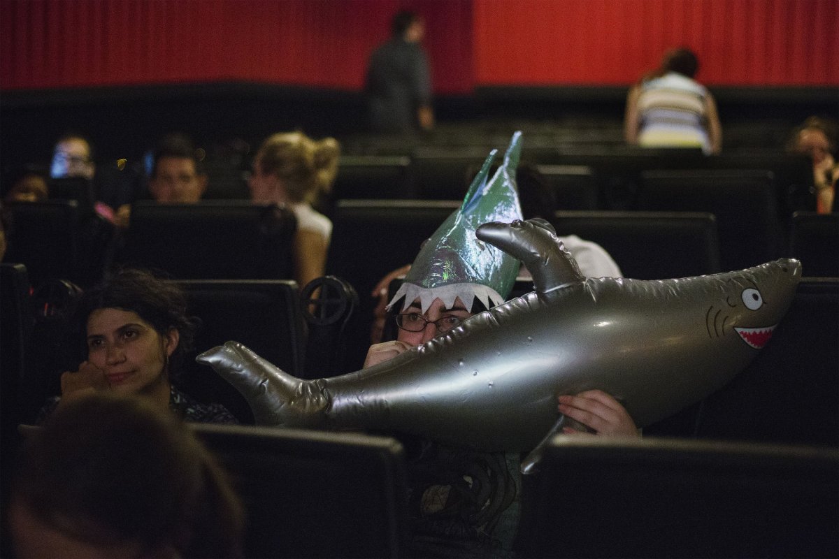Trailer: ‘Sharknado’ Returns with David Hasselhoff, Frankie Muniz and ...