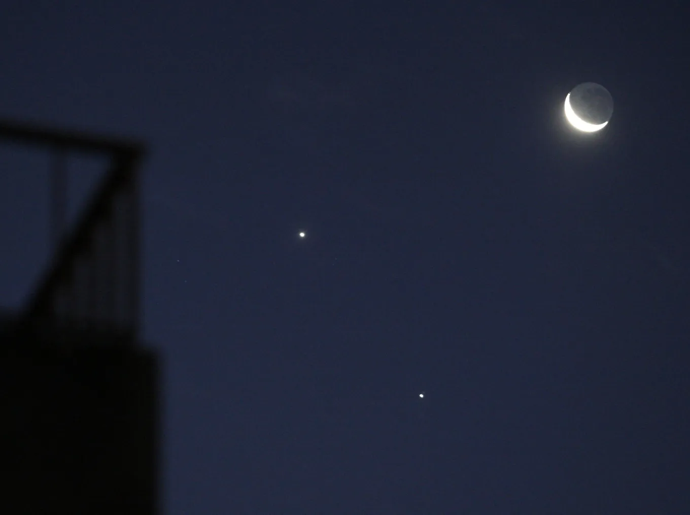 Venus and Jupiter to Converge in the Night Sky on June 30 - Newsweek